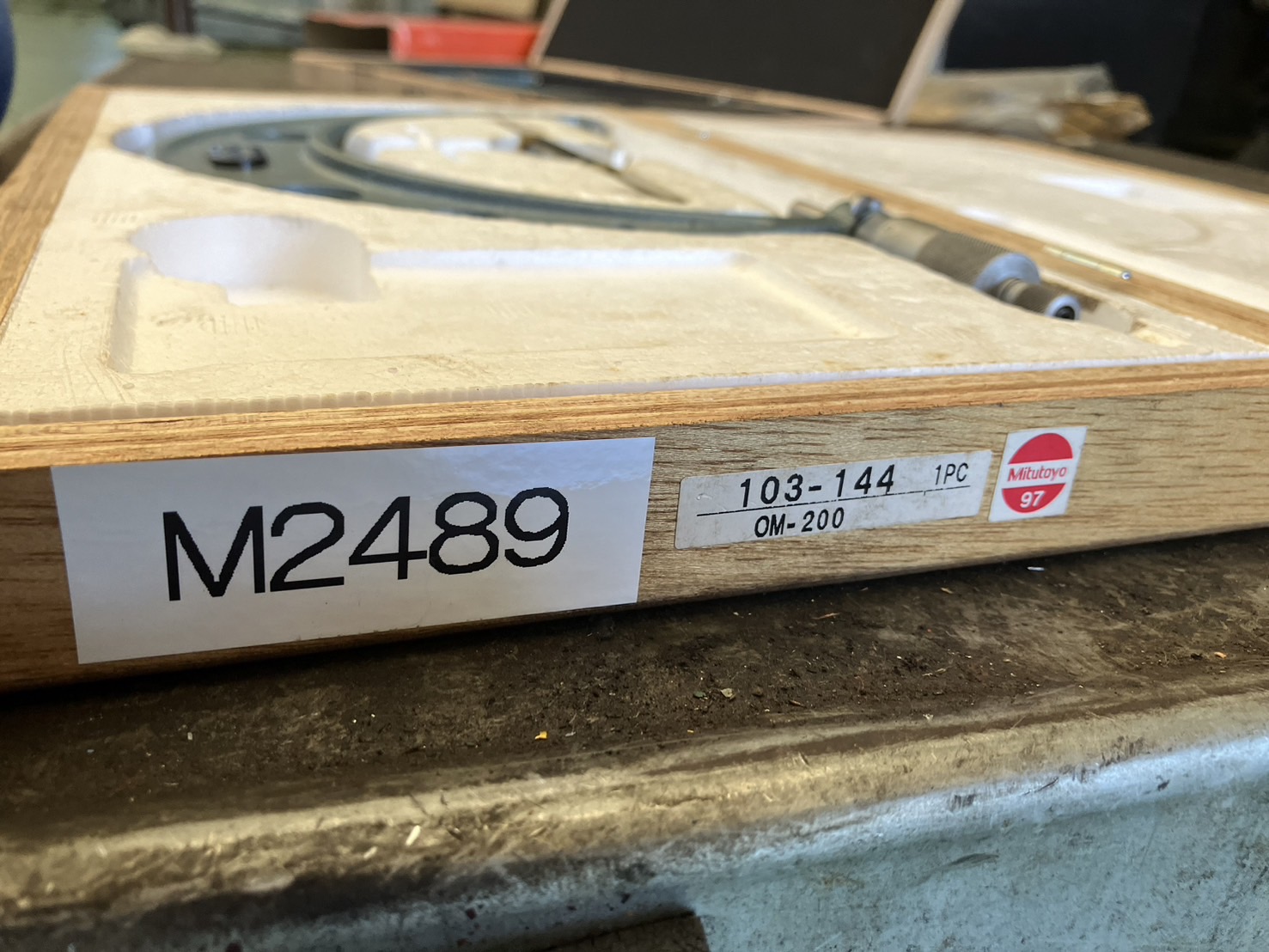 マイクロメーターミツトヨ103-144 OM-200(M-2489)|中古機械販売ドットコム
